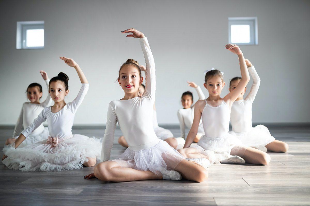 What Are Some Group Names For Dance Speeli